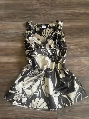 Suzy Shier | Tops | Suzy Shier Black And Gold Floral Dress | Poshmark
